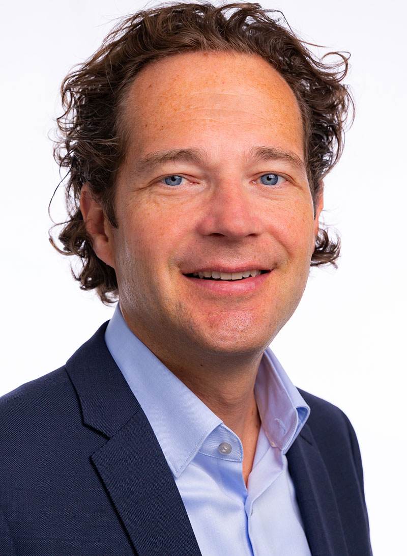 Robin Peeters – ECIM 2024 | European Congress of Internal Medicine ...